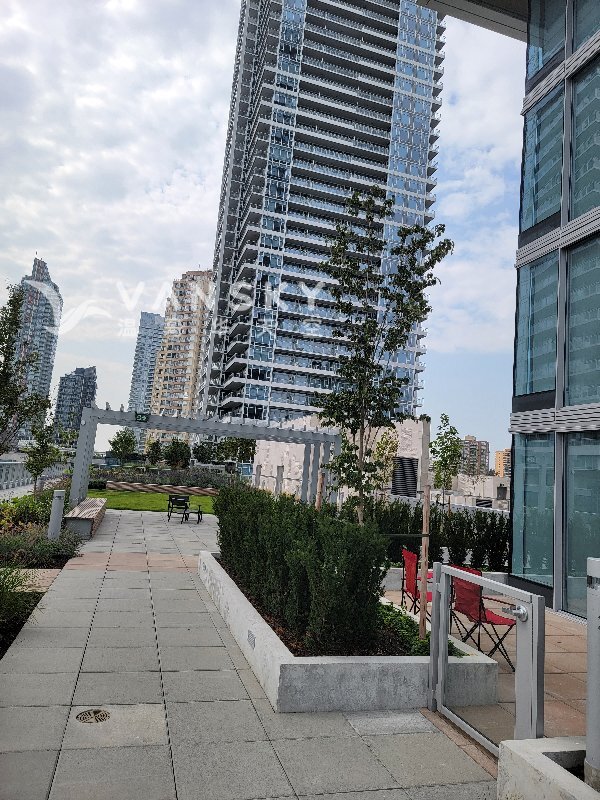 温哥华出租 本拿比Metrotown 1室1厅公寓出租 - 温哥华天空 - Vansky.com